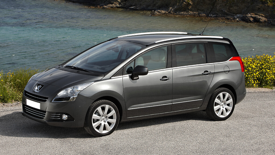 Spannende Peugeot 7 Sitzer Bildnull
